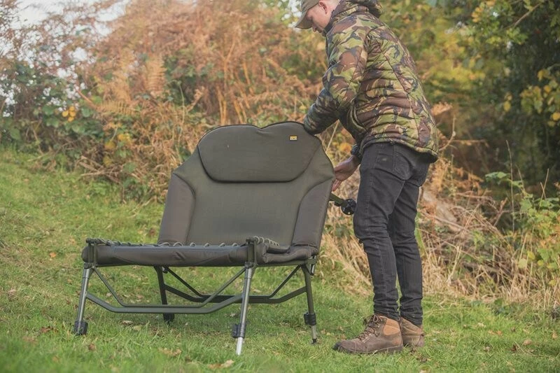 Solar - Lehátko - Bankmaster Bedchair 🎣 Na Soutoku