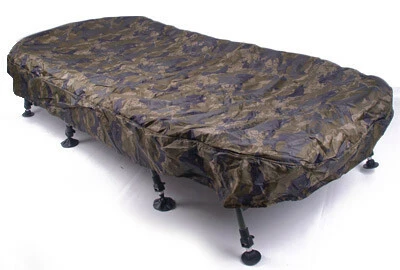 Solar - Přehoz - Undercover Camo Thermal Bedchair Cover 🎣 Na Soutoku