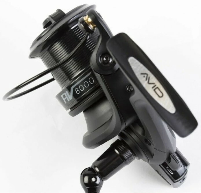 Avid Carp Naviják AV 8000 🎣 Na Soutoku